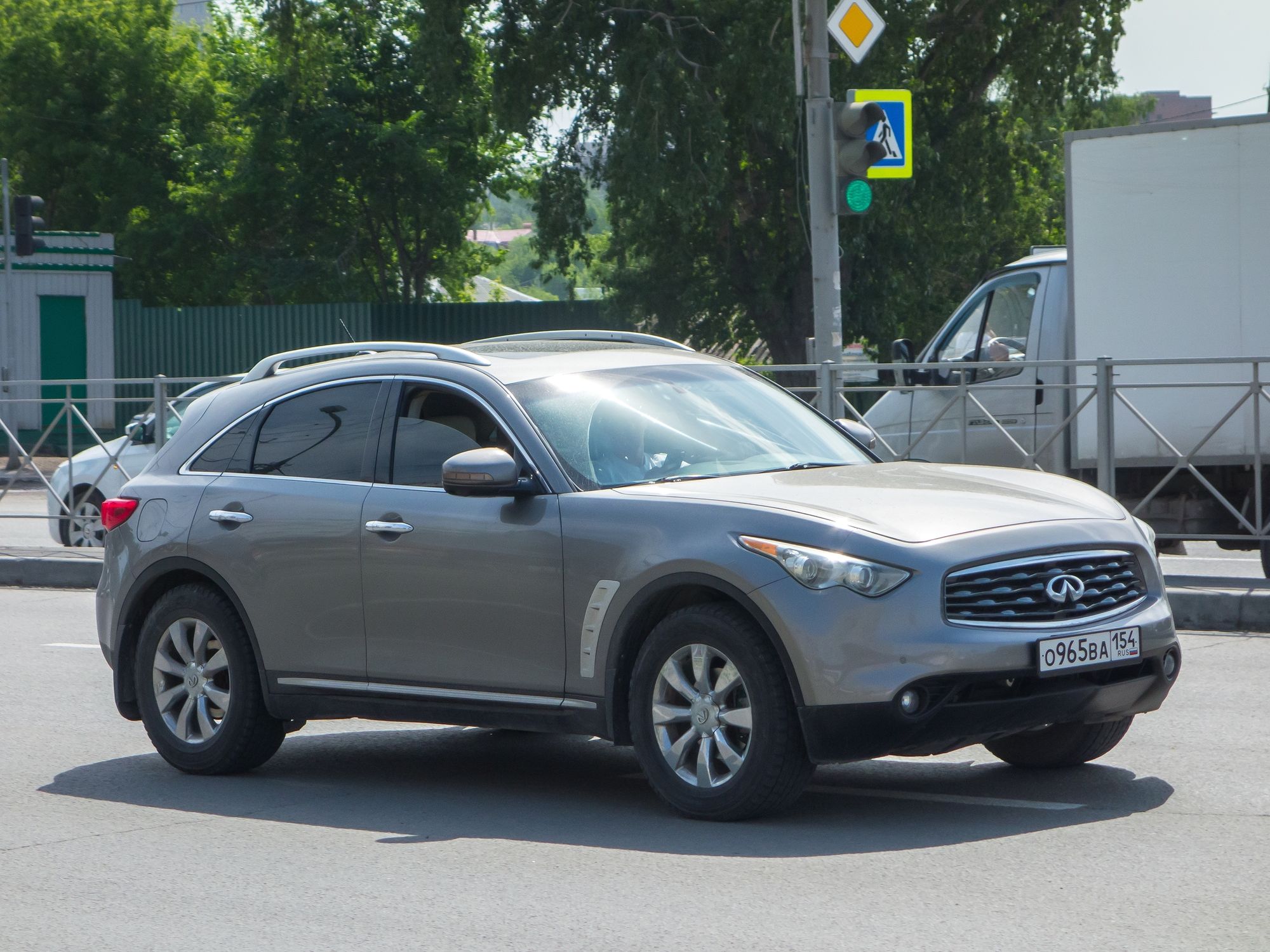 Understand the difference between GCC specs and American Specs