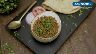 Matki Usal Dry With Oil Recipe for Kids, Quick & Easy | AskNestle