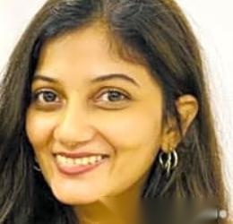 Healthtrip | Dr. Surabhi Deshpande, Dermatologist, India