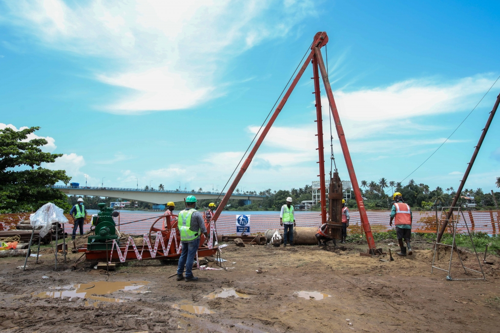 20200918- Eloor site pile boring started on 16-09-2020 - Kochi Metro ...