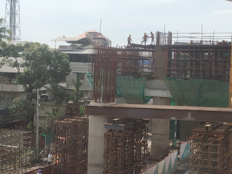 SN Junction station work – Kochi Metro Rail Ltd.