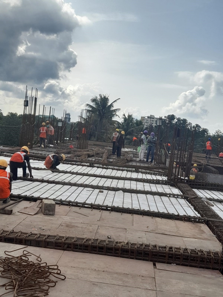 SN JUNCTION STATION RHS side platform level slab bottom reinforcement ...