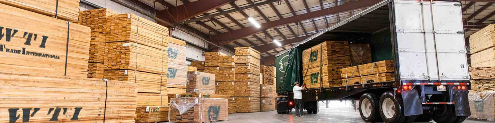 Wood Materials In Riyadh | Muqawiloon