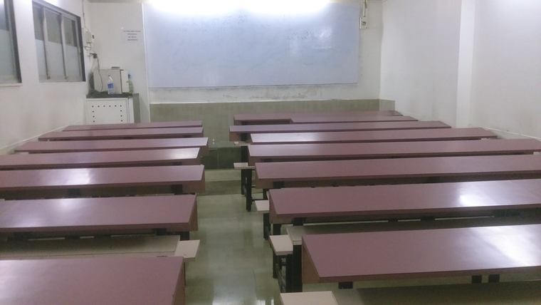 Training Hall near Thane Station available on an hourly basis