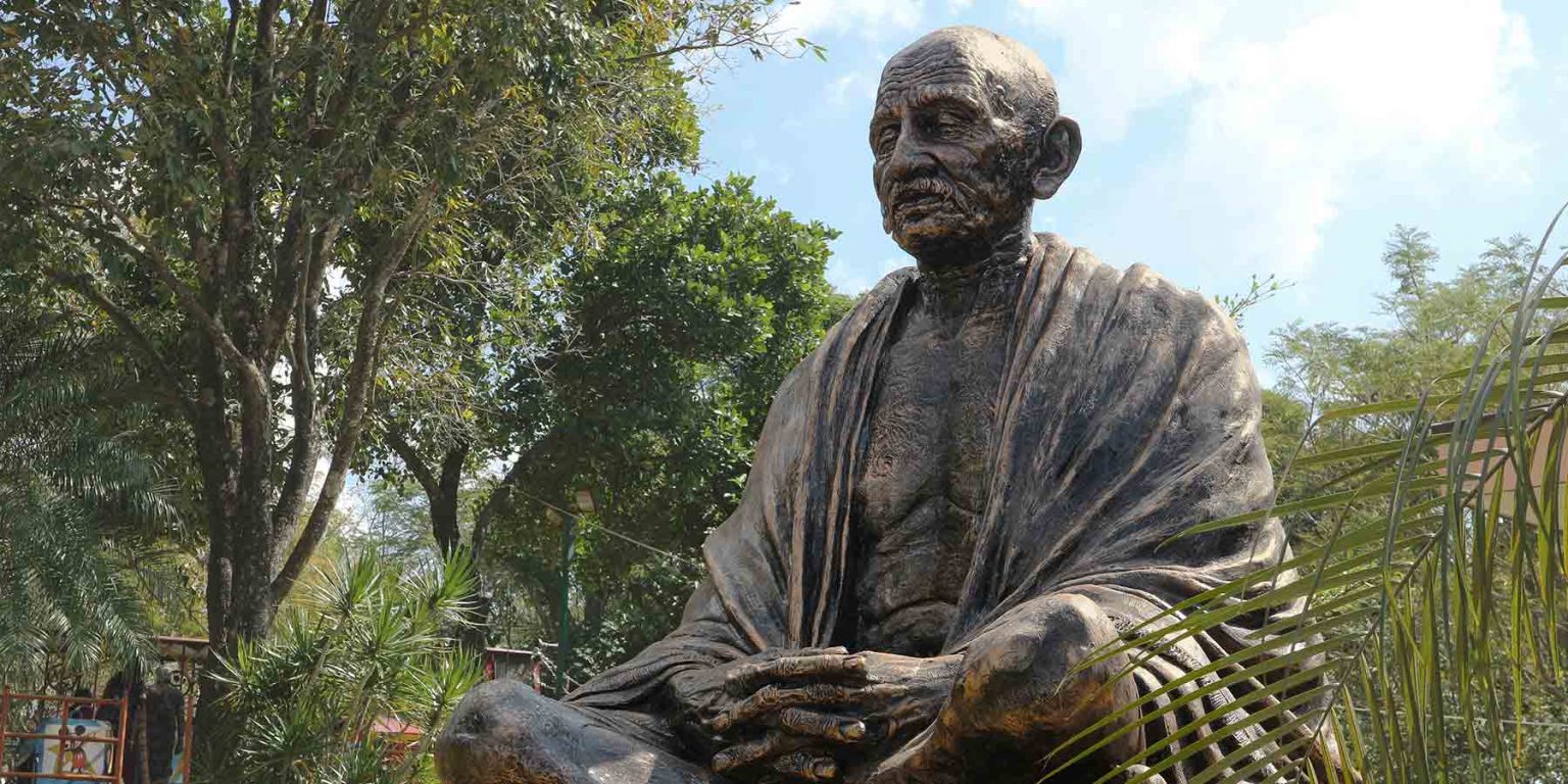 An Icon of Ahimsa - Mahatma Gandhi (1869–1948) - Soulveda