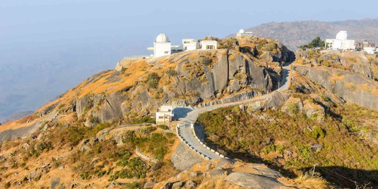 Discover Mount Abu's Enchanting Charm: The Top Must-Visit Destinations!